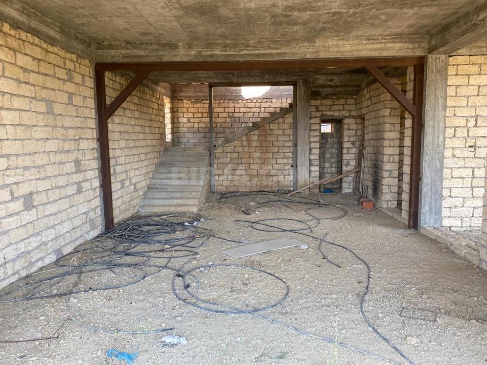 Satılır həyət evi - Evlərin,villaların satışı, ev alqı-satqısı,Bakıda ...